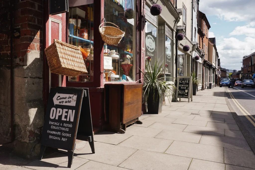 Should Your Business Be in a High-Traffic Area? 6 Factors to Consider